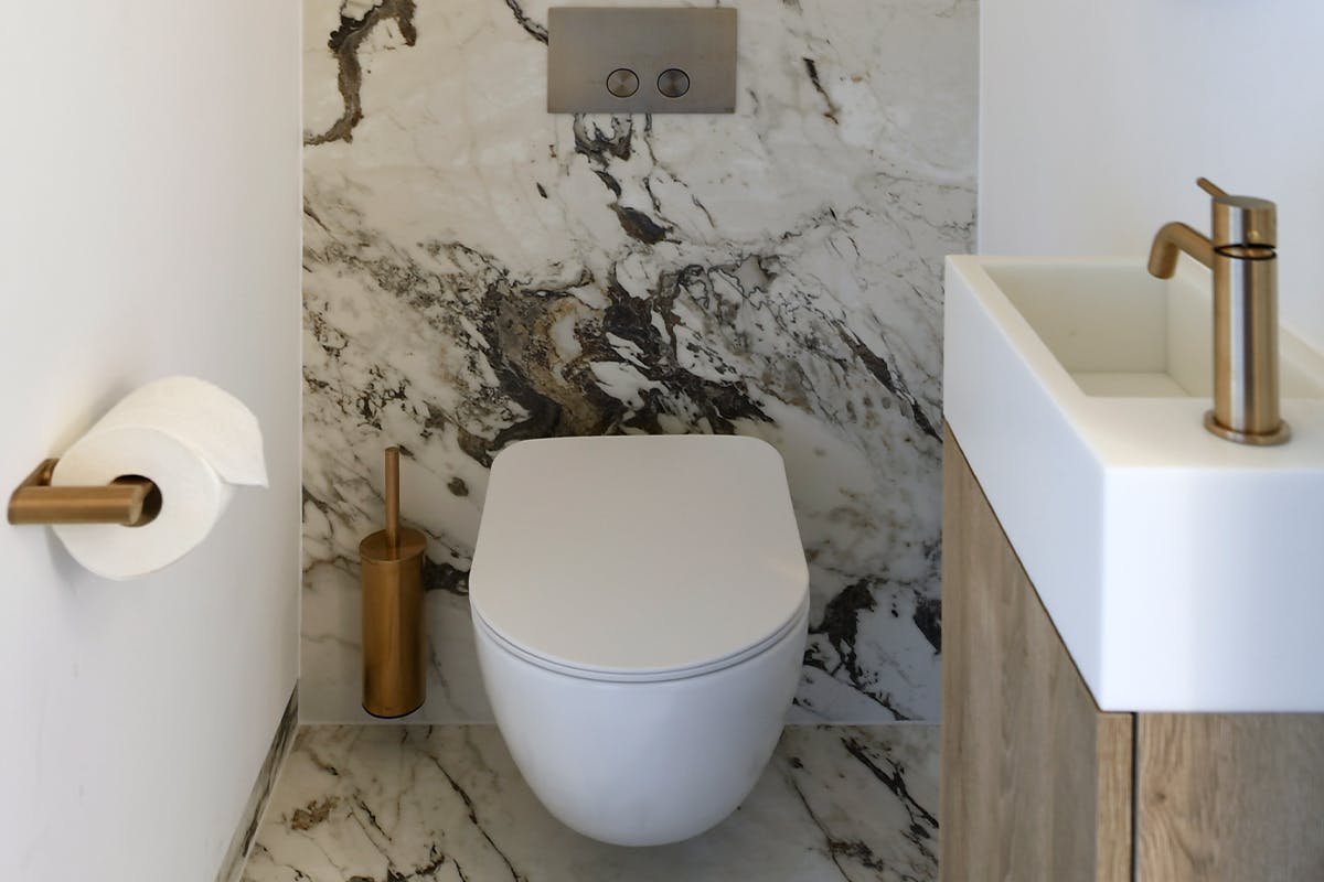 Toilet ideeën: Inspiratie voor een sfeervolle ruimte | INHUIS Plaza