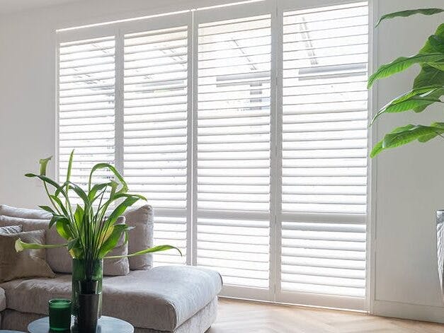 Shutters op maat? Nu met gratis advies aan huis